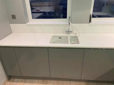 Solid Surface | Mr Kitchen Worktop Fitter