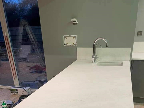 Solid Surface | Mr Kitchen Worktop Fitter