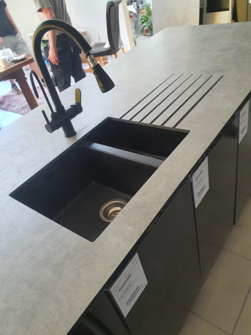 Your Guide to Laminate Worktop Repair - Mr Kitchen Worktop Fitter