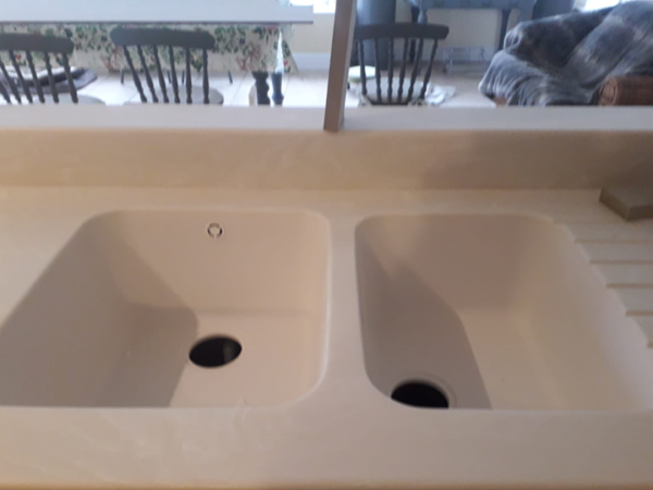 Solid Surface | Mr Kitchen Worktop Fitter