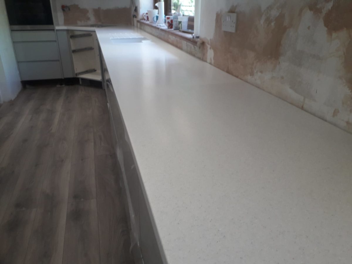Solid Surface | Mr Kitchen Worktop Fitter