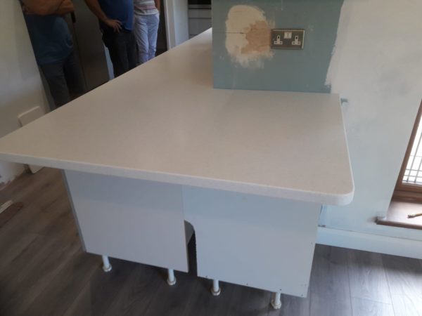 Solid Surface | Mr Kitchen Worktop Fitter