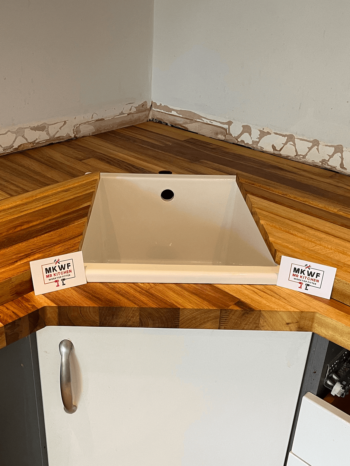 Solid Wood | Mr Kitchen Worktop Fitter