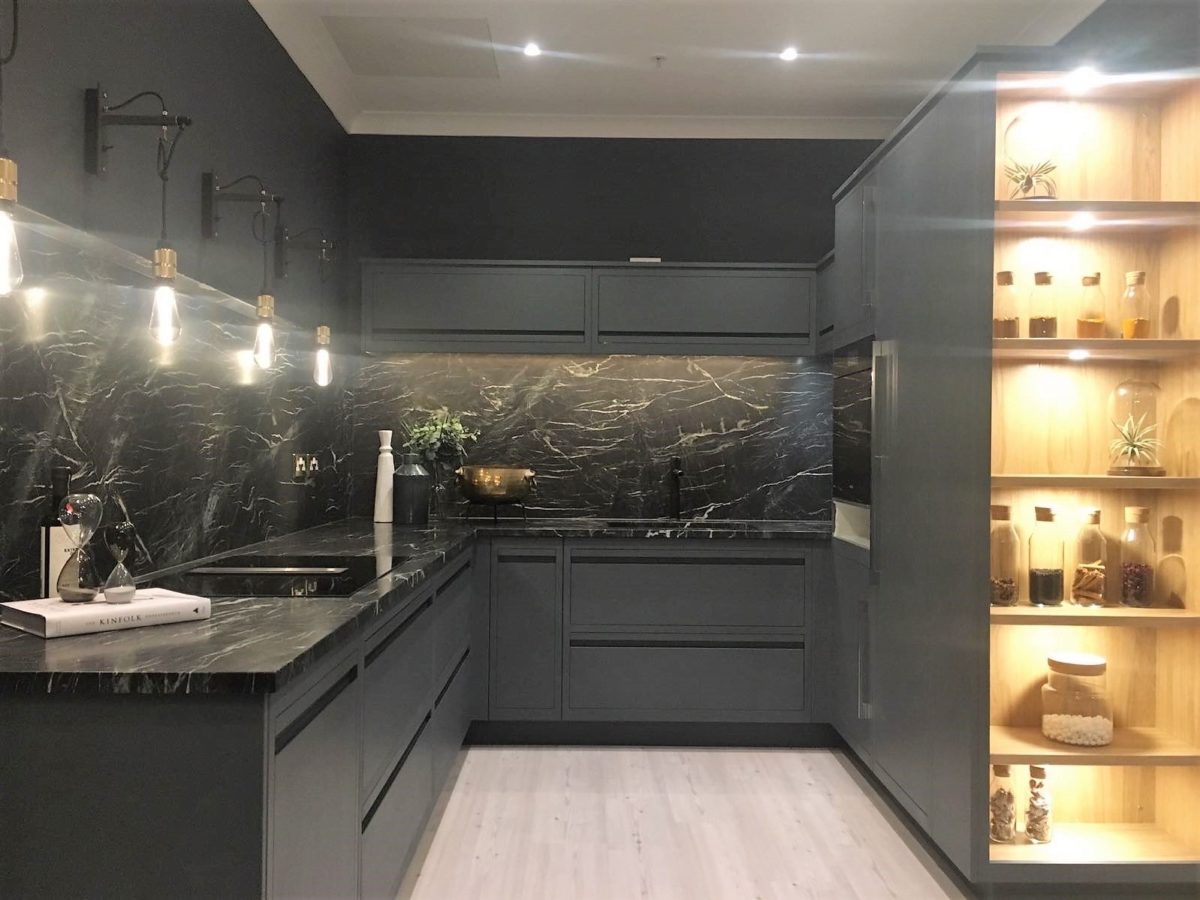 Work | Mr Kitchen Worktop Fitter