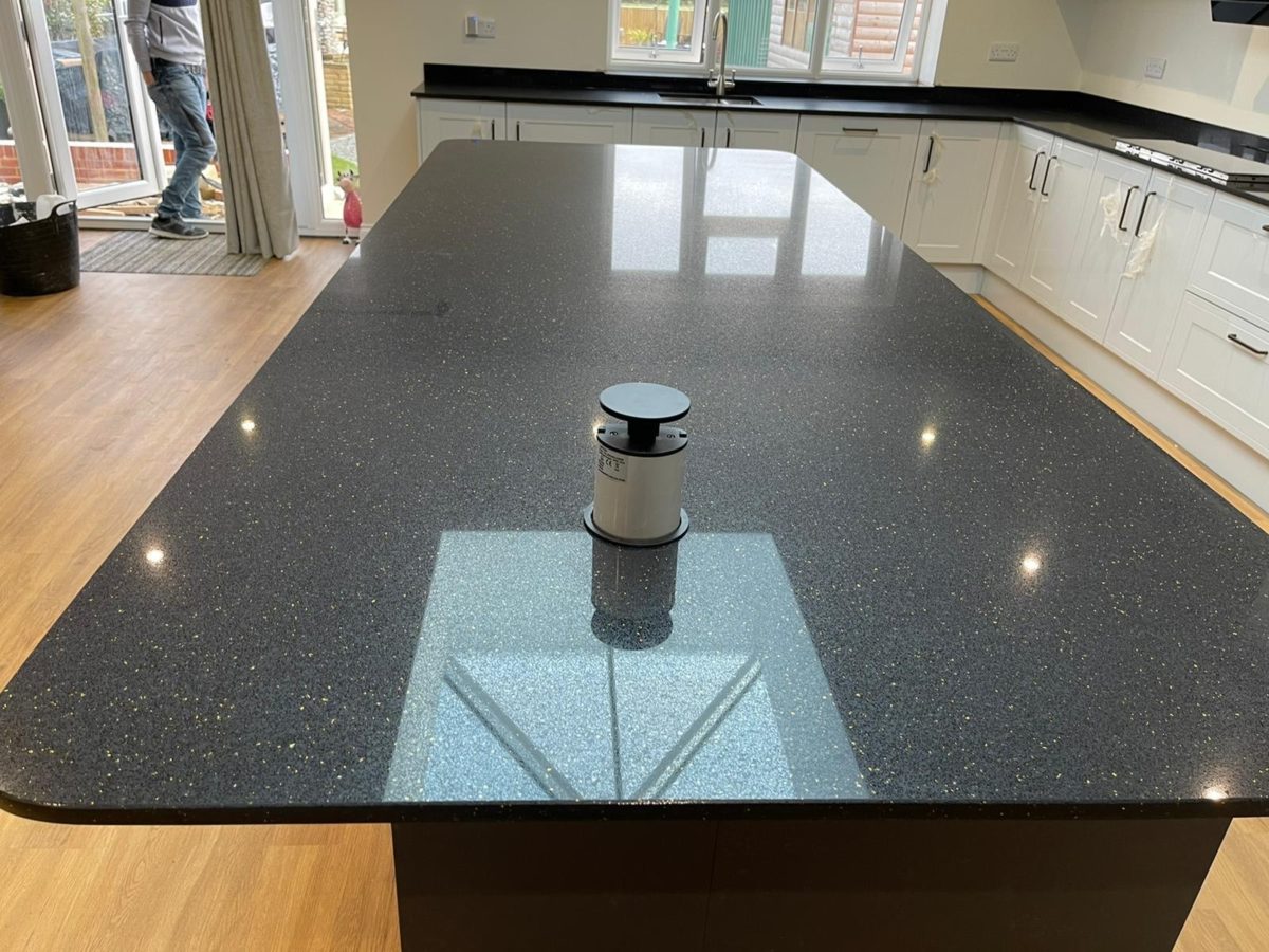 Quartz Worktops | Premium Kitchen Worktops Quartz Installation UK