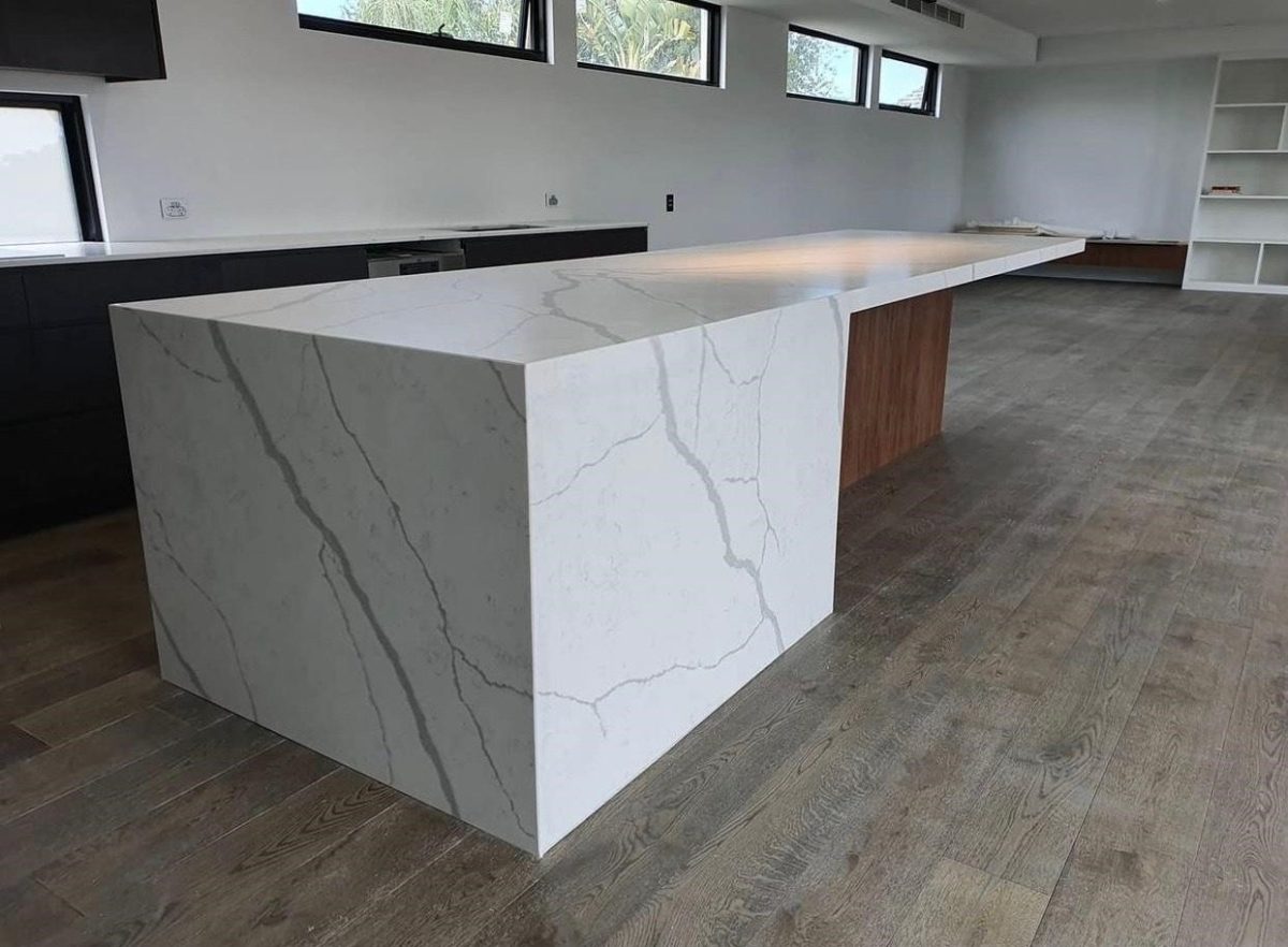 What exactly is a quartz worktop? - Mr Kitchen Worktop Fitter